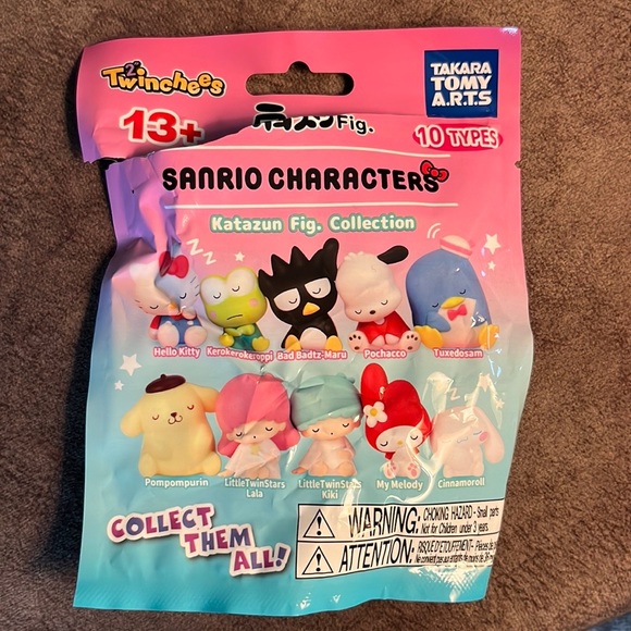 Sanrio | Toys | Pompompurin Opened Sleeping Sanrio Character Figurine ...